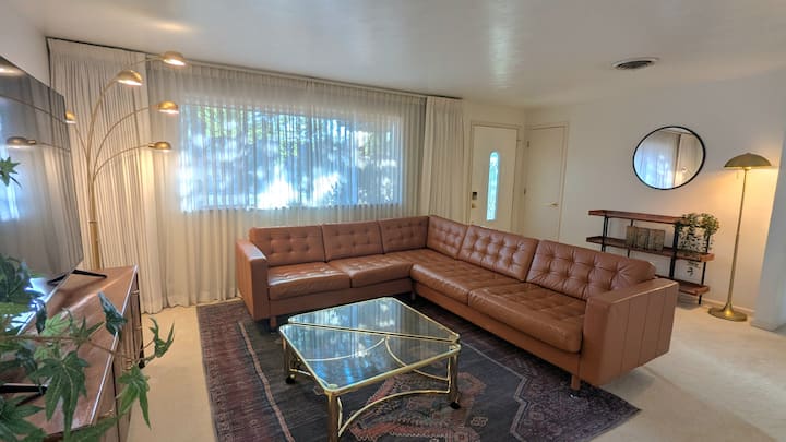 Denver / Boulder + Hot Tub + Fire Pit - Westminster, CO