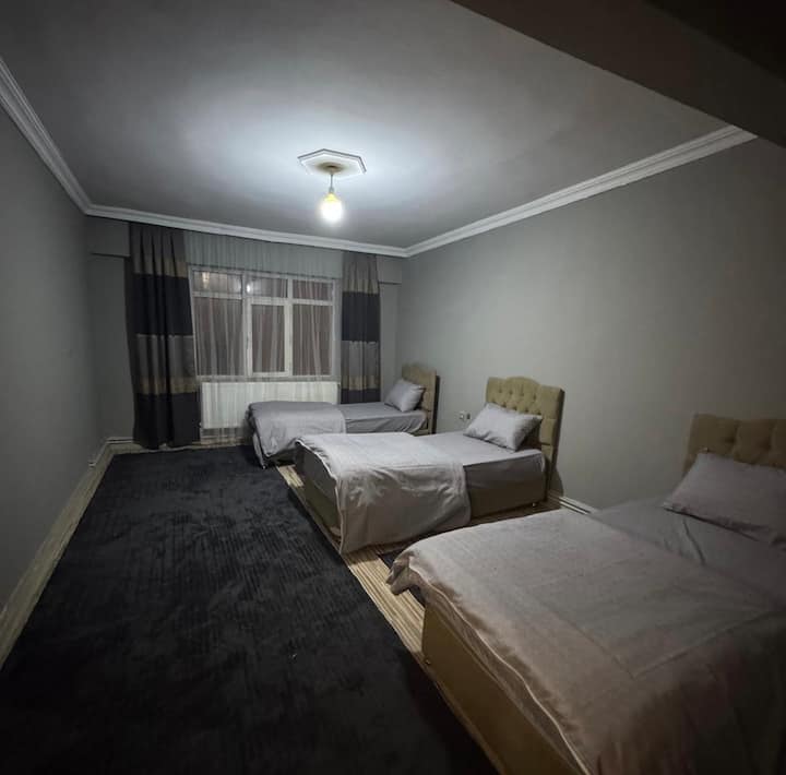 Van çArşı Merkezde Aile Için Uygun Konuklama - Van