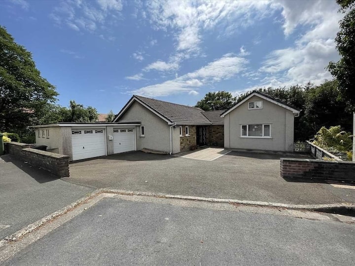 Home In Douglas - Tt - Isle of Man