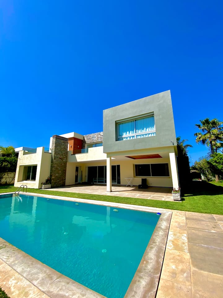 Stunning Luxury Villa Hay Riad Pool - Rabat