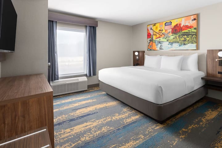 La Quinta Memphis I-240 | Spacious King - Memphis, TN