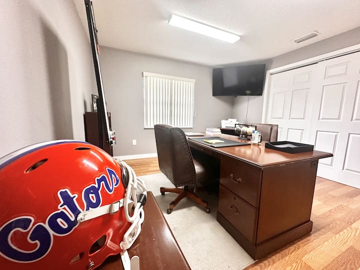 Private Office Rental Ocala Meetings Content Teams - Ocala, FL