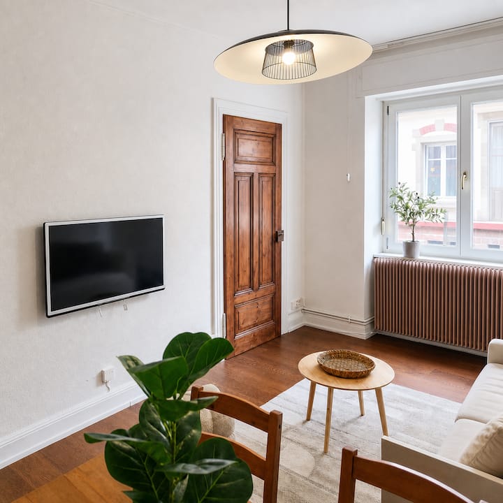 Pied-à-terre (Rdc) : Tout à Pied Depuis Ce T2 - Strasbourg
