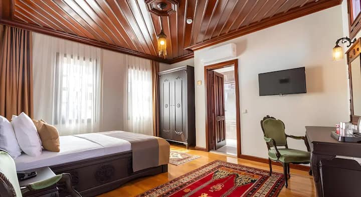 Woo Town Suites - Antalya