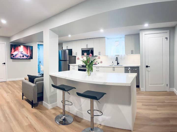 Wilhel’s Lane - Wet 'n' Wild Toronto