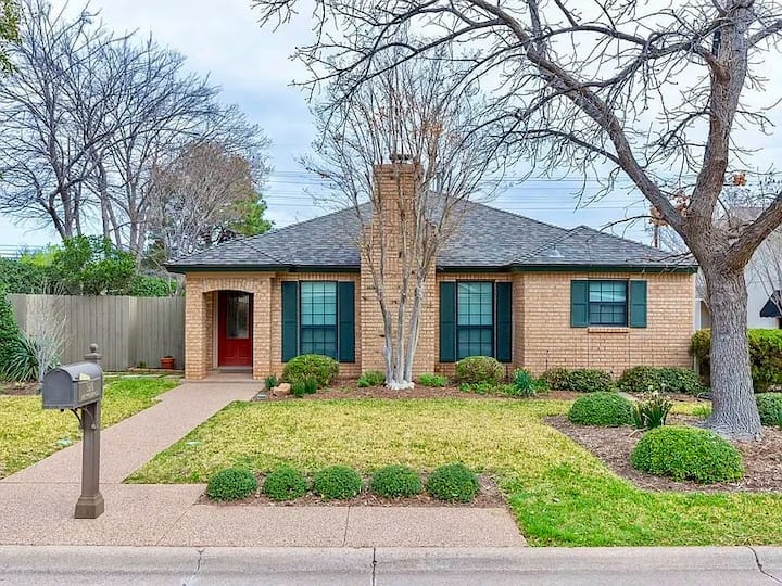 Abilene Urban Oasis-modern/sleeps8/games/walk2acu - Abilene, TX