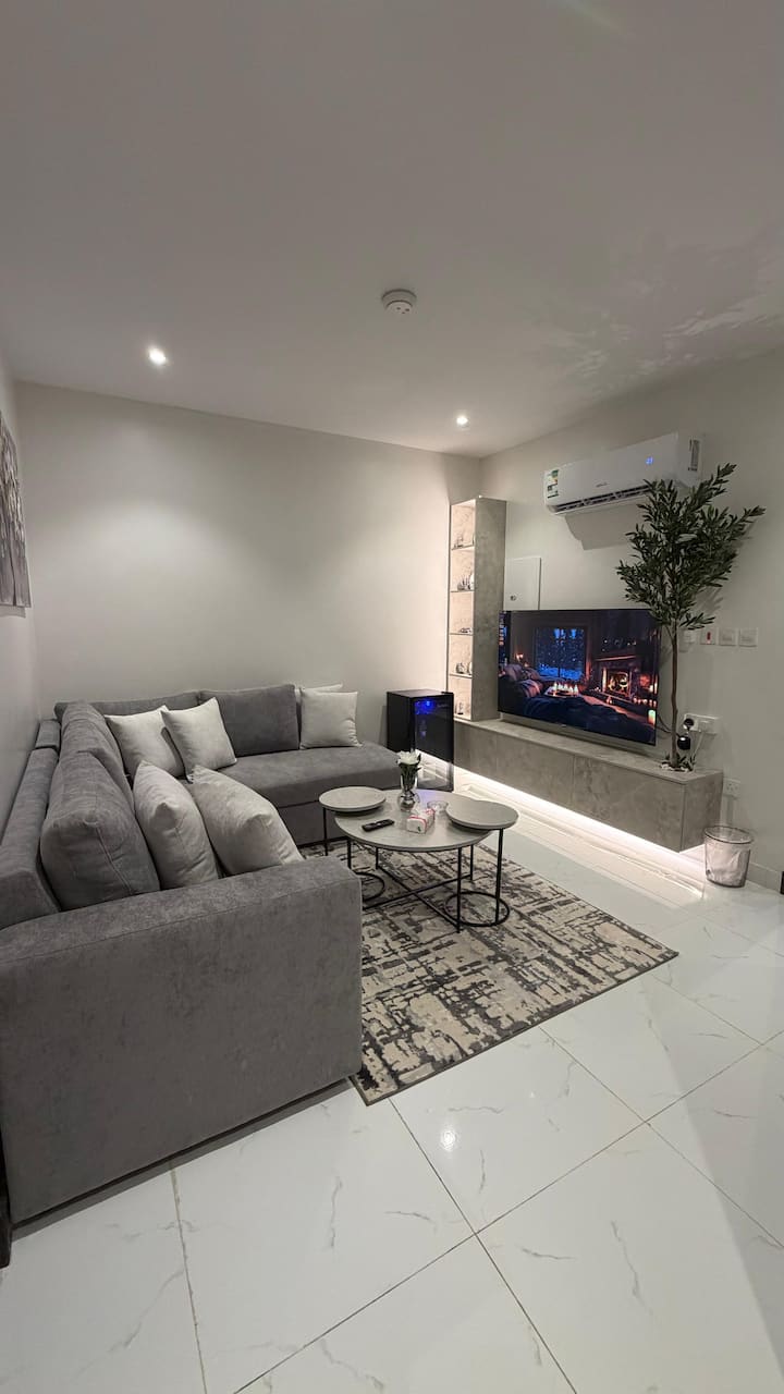 شقق ذا فيرست الفاخره تتميز بدخول ذاتي 42 - Dammam