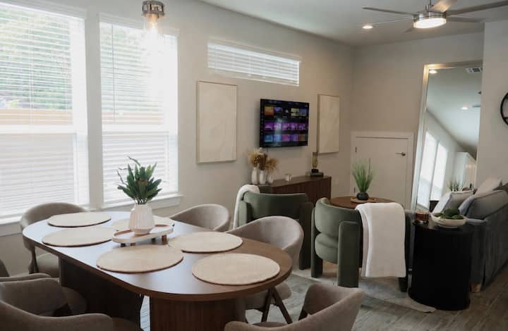 Modern 2br Home | Minutes To Downtown, Cota & Sxsw - Austin, TX