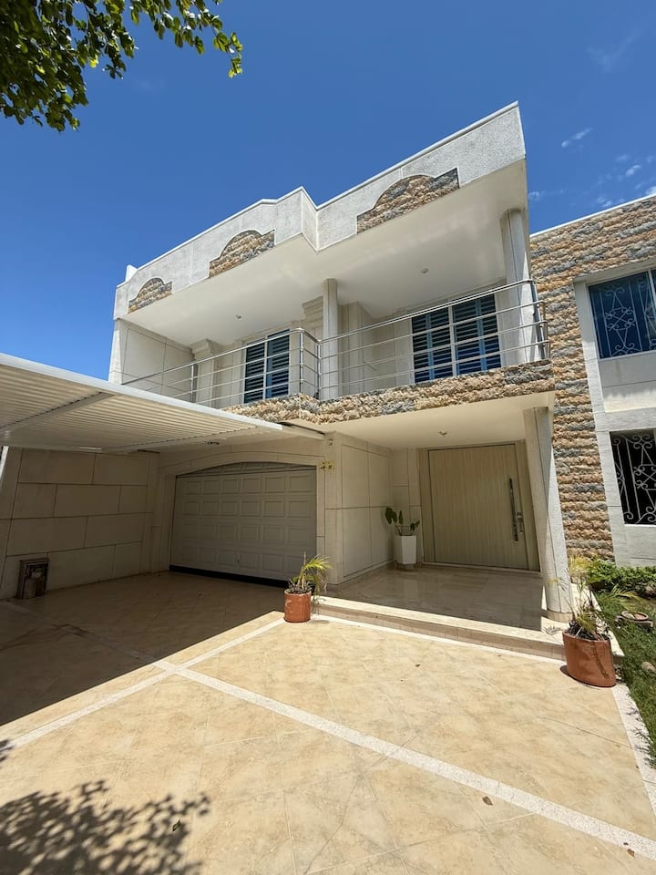 Se Alquila Casa Para Grupo De Personas - Valledupar