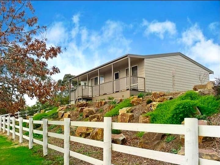 Oak Hill Cottage Peaceful Escape With Stunning Vie - Lilydale