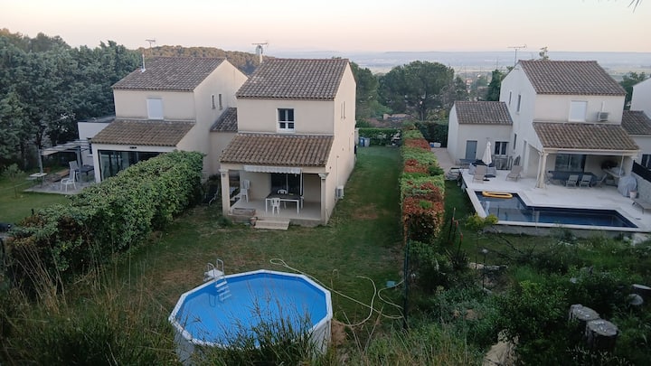 Villa Au Calme Avec Piscine Hors Sol - Vauvert