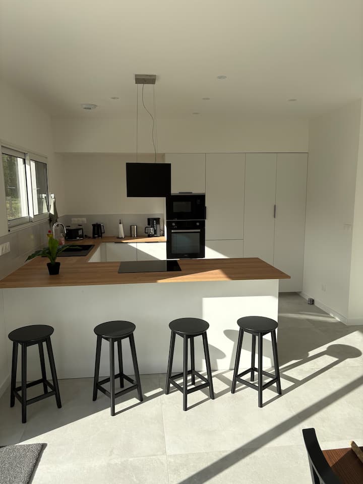 Charmante Maison Moderne De 4 Chambres - Vezin-le-Coquet