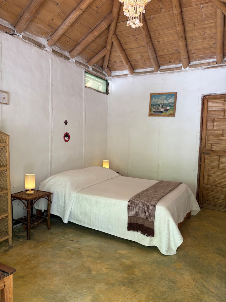 Kahuna Máncora Surf And Yoga - Máncora