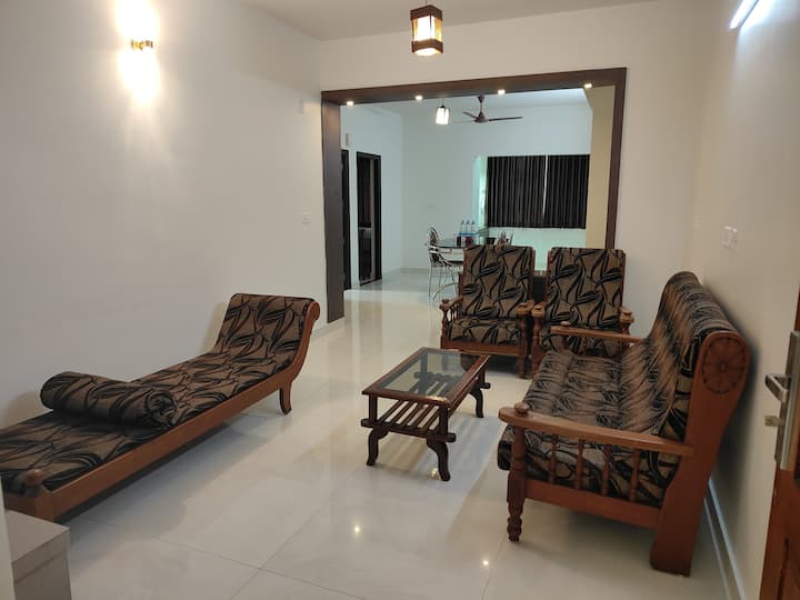 Spacious 3bhk Luxury Stay |Heart Of Thrissur - Thrissur