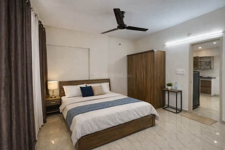 Comfort Stay Casa - Surat
