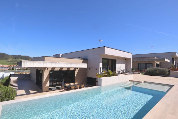 Notel Club - Villa Hoshi - Santillana del Mar