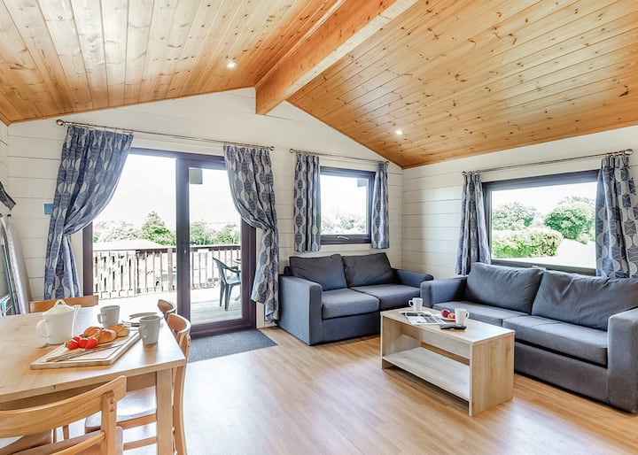 Superior Lodge With Parking & Decking - Great Yarmouth