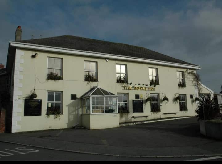 Little Cornish Gem
Make The Journey Here! - Bodmin