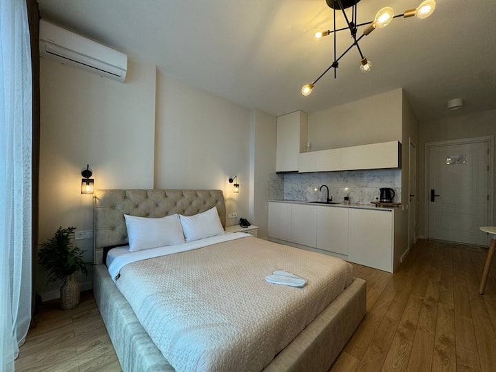 Side Sea View Studio, 5 Min Walk Beach & Park - Georgien