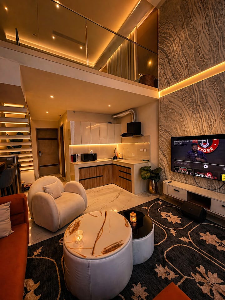 Crown Crest Luxury Loft - Manesar