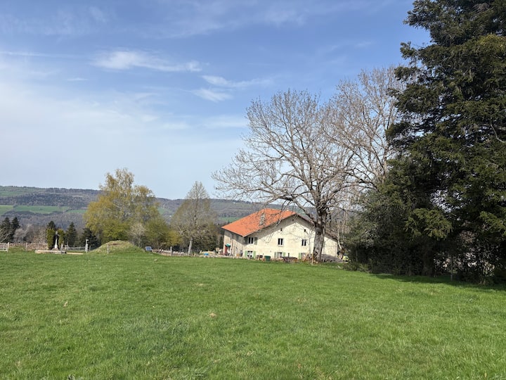 Appartement De Vacances Dans Un éCrin De Verdure - Saint-Ursanne