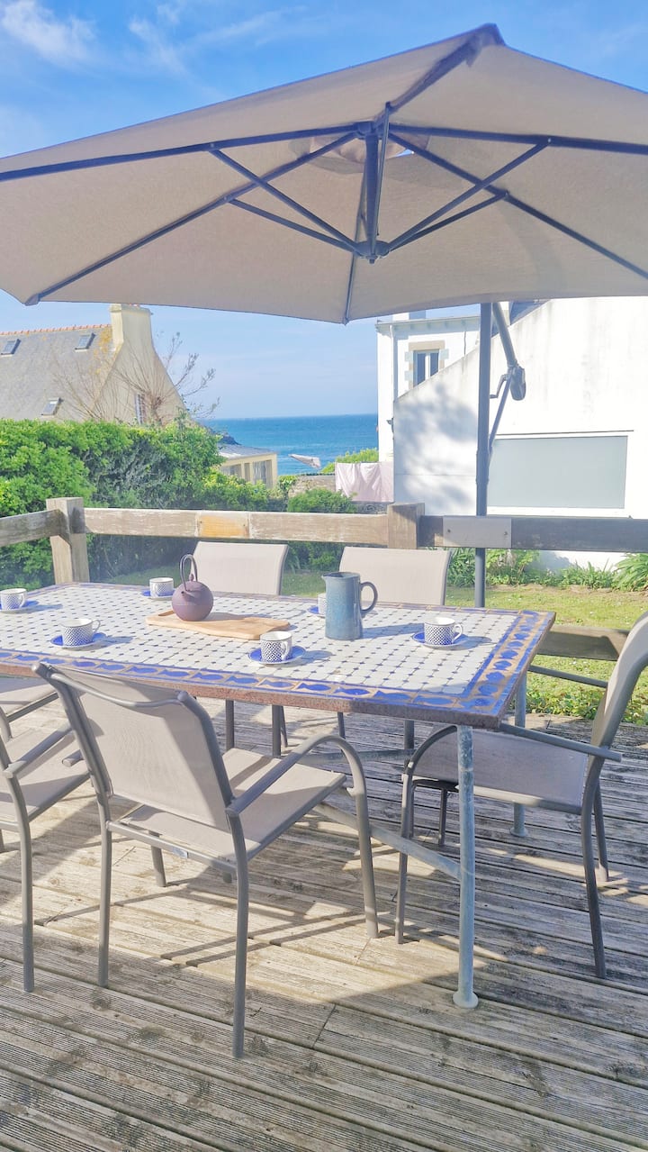 Ti Mamm, Face à La Mer - Le Conquet