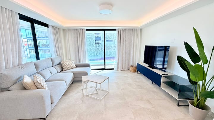 Room City Estepona Infinity 2br+parking Beach - Estepona