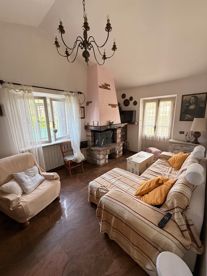 Villetta Vacanze Nel Cuore Della Versilia - Pietrasanta