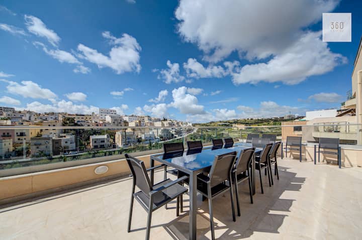 Premium 7br Home | Ensuite Bedrooms & Wi-fi - Pembroke, Malta