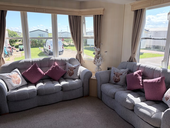 3 Bedroom (8berth) Skipsea Sands Caravan - North Yorkshire