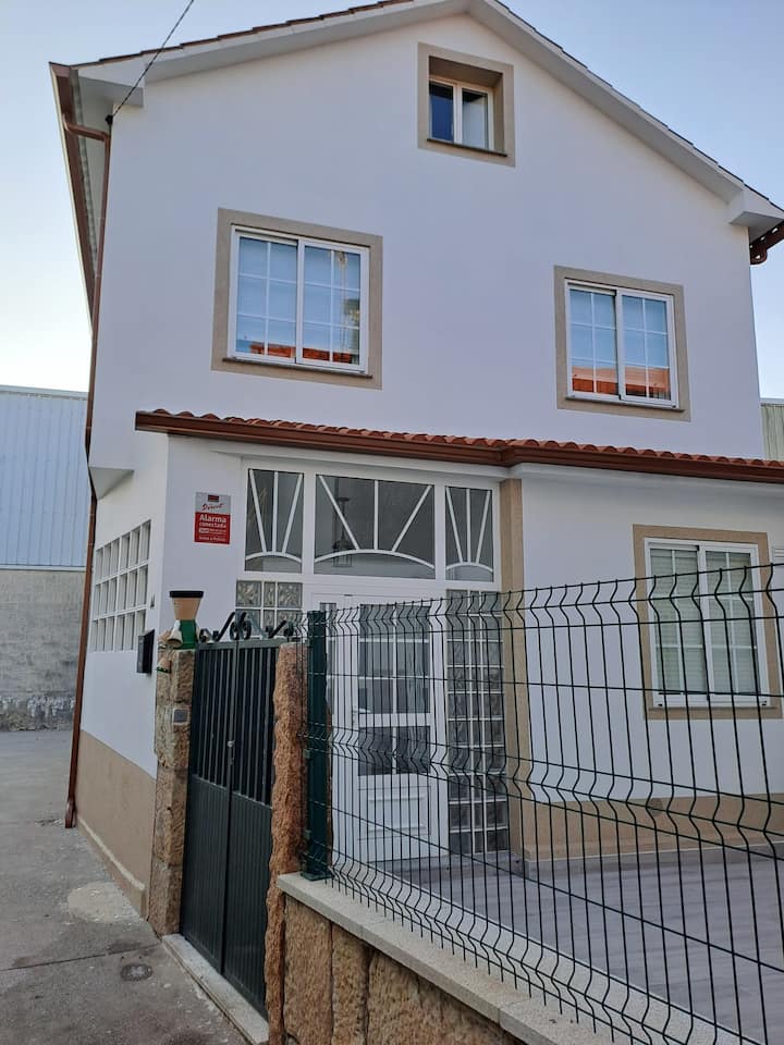 Descanso A Un Paso De La Playa - Boiro