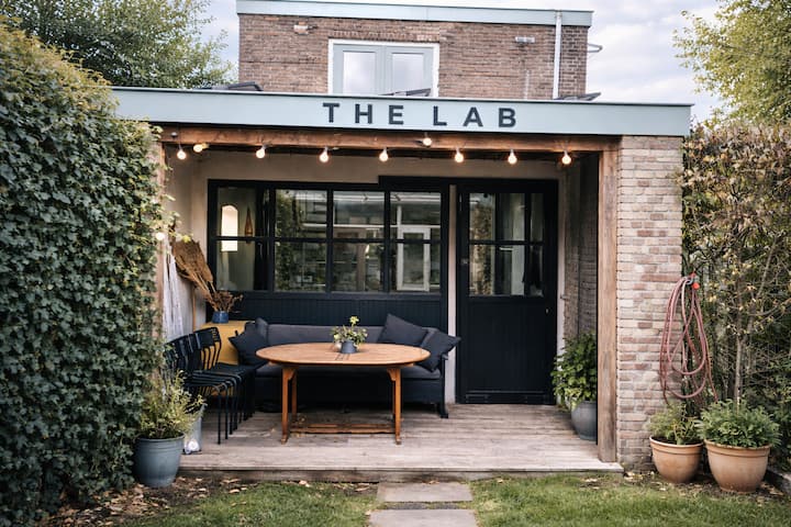 Perfumer's Atelier Guesthouse - Amersfoort