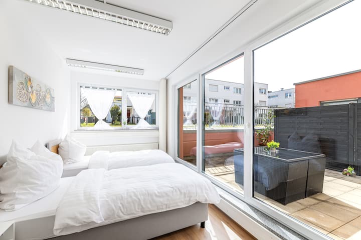 Helles 3-zimmer Apartment Mit Terrasse – Zentral - Erlangen