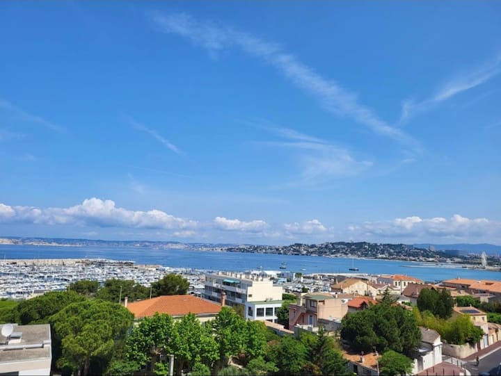 La Pointe Rouge Vue Mer - Plages de Marseille Prado