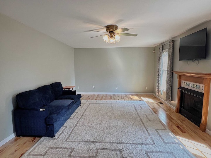 “Sunnywood” | 4br Chincoteague Beach House - Chincoteague, VA