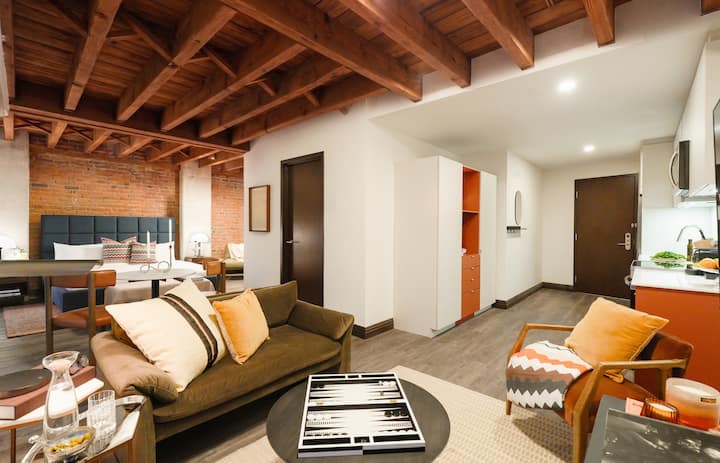 Brésoles Hotel | Studio Lumineux Vieux-montréal - Montreal