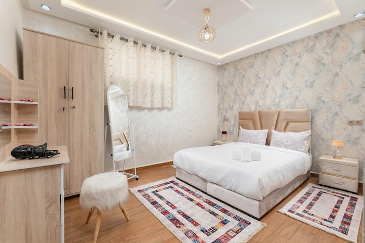 Chambre Dans Un Appt Au Rez-de-chaussée(souk Had) - Agadir