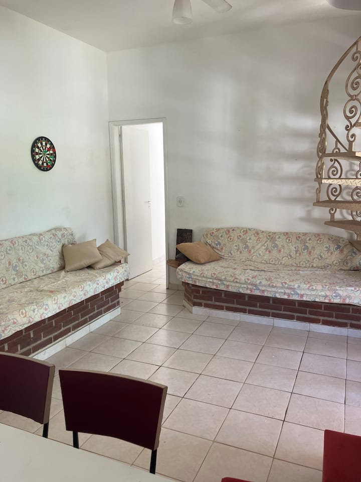 Recoin Avec Piscine à Côté De La Plage. - Santos State