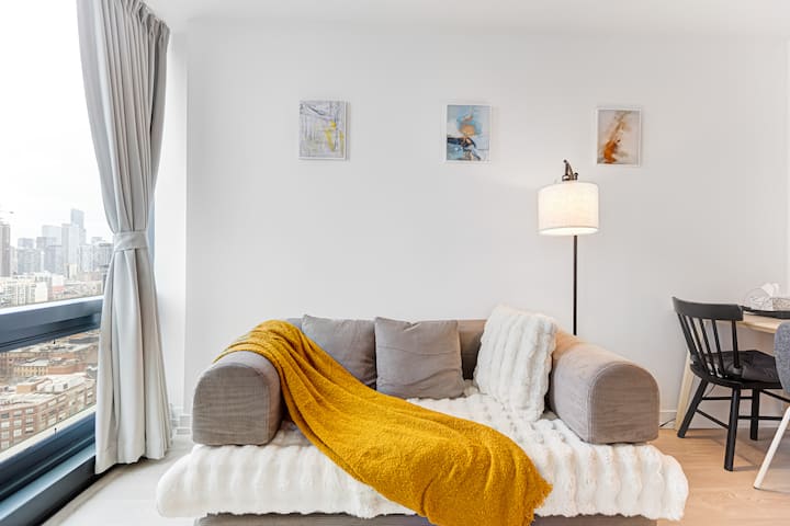 Modern Downtown 1br W/ Stunning City Views - Toronto