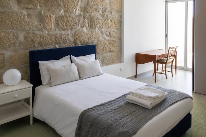 Brito Capelo Terrace T1 - 5 Guests - Matosinhos