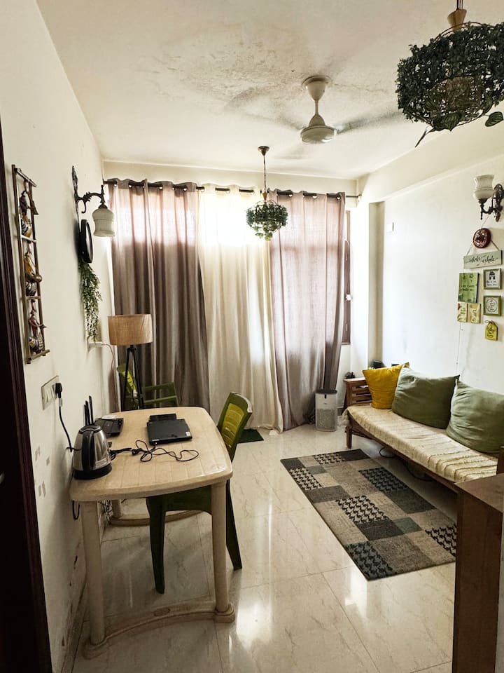 Your Home| Sharing 2bhk | Private Room | South Del - New Delhi