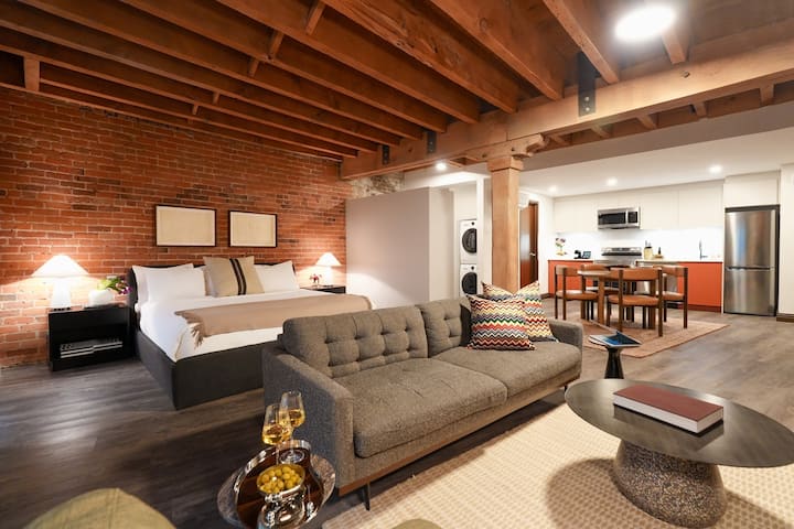 Brésoles Hotel | Loft Paisible Cour Intérieure - Brossard