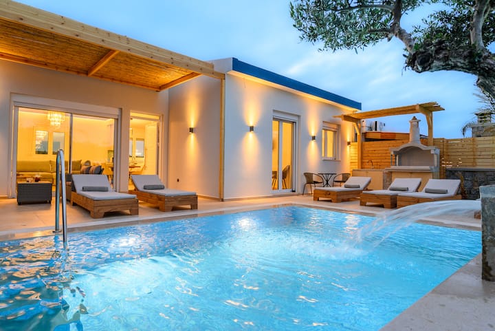 Villa Miranda Blue | 3bd Villa With Private Pool - Hersonissos