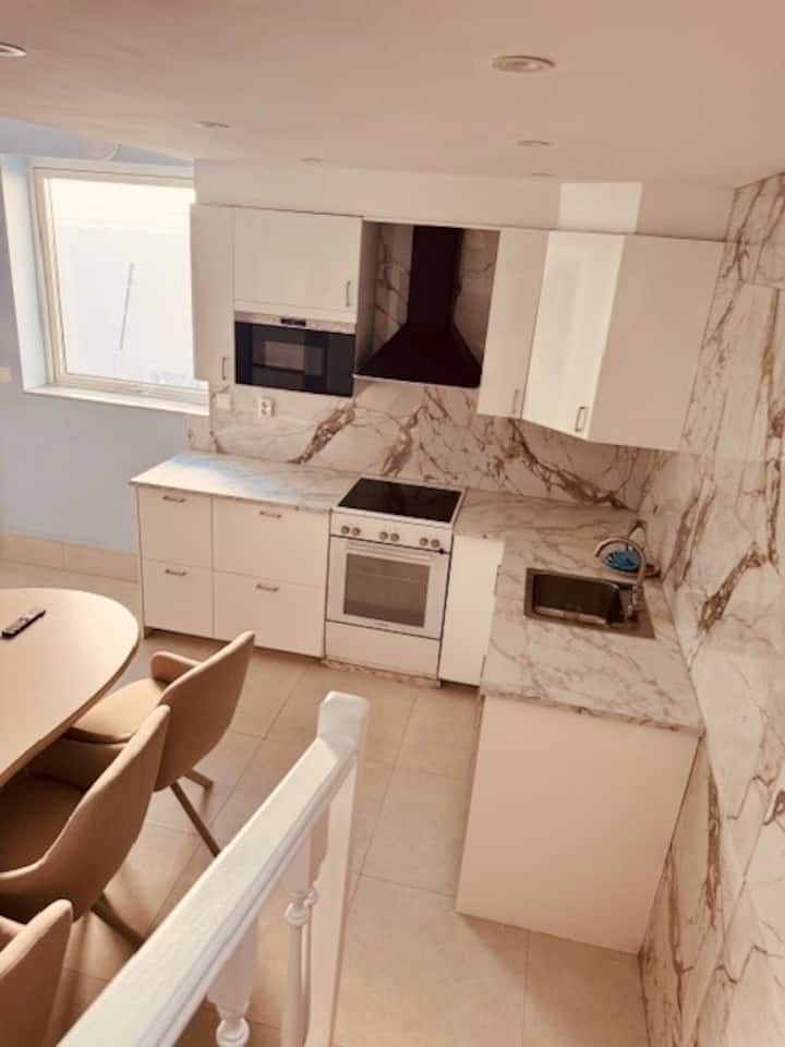 Stylish Scandinavian 3 Bed Home In Stockholm - Stockholm