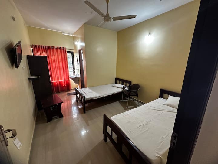 Budget Friendly Comfort Rooms - Kollam