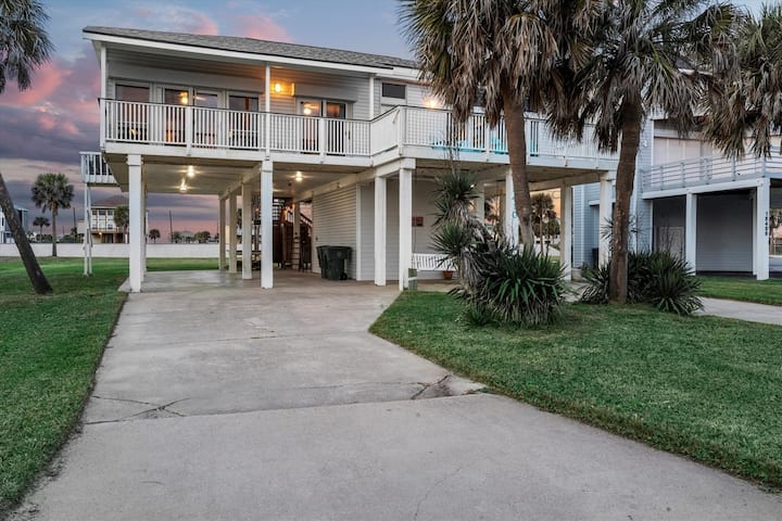 Beachview | Fire Pit | Cargo Lift | Pet-friendly - United States