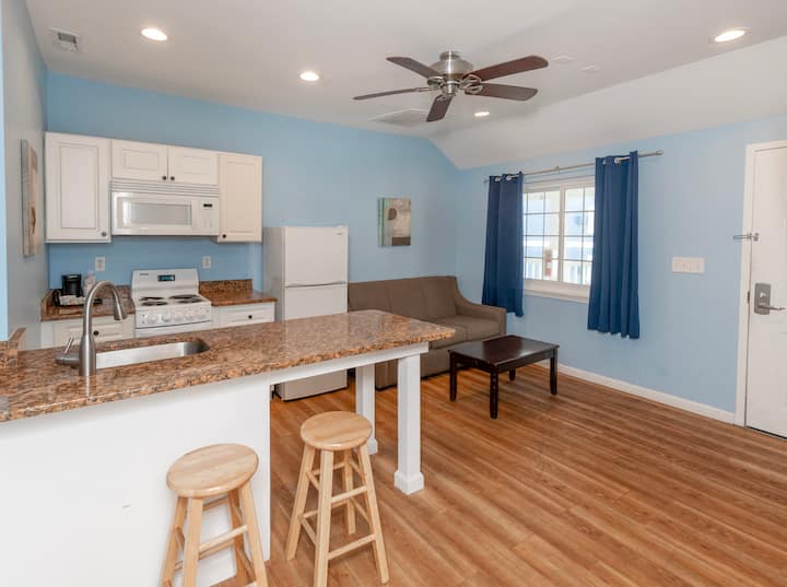 Two Bedroom Apartment @ Commander Beach House! - Ocean City, MD