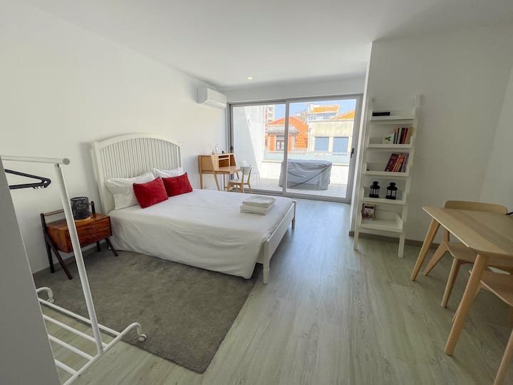 Brito Capelo Terrace Studio - 2 Guests - Matosinhos