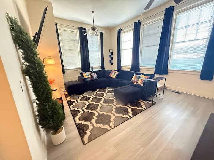 Cozy Loft (D) - Near The Heart Of Clemson - Pendleton, SC