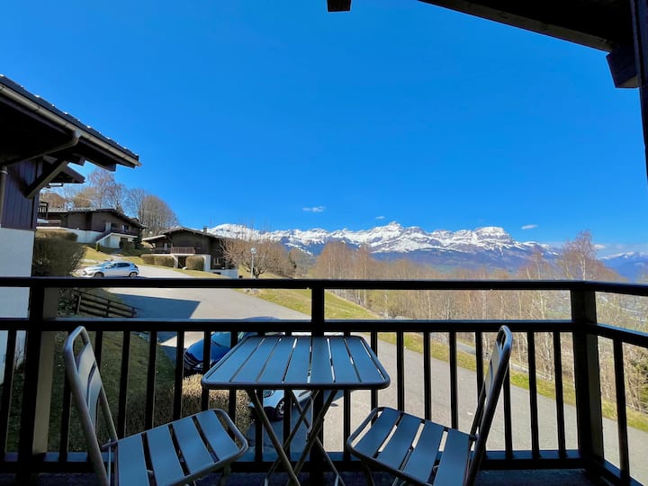 Studio De Charme Avec Vue Montagne & Balcon - Combloux